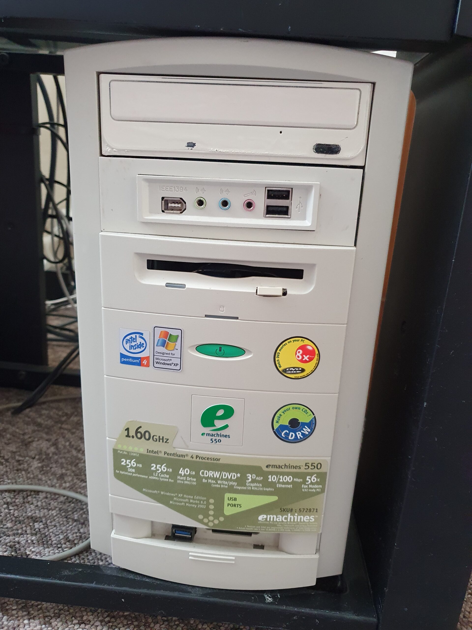 The E-Machines gaming PC – retro.placeofgeek.com